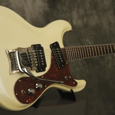 1990's Mosrite The Ventures Model '65 made in Japan PEARL | Reverb