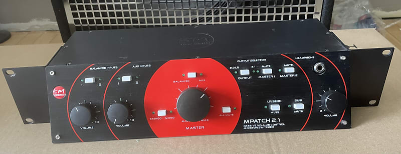 SM Pro Audio M-Patch 2.1 - Passive Monitor Controller with | Reverb