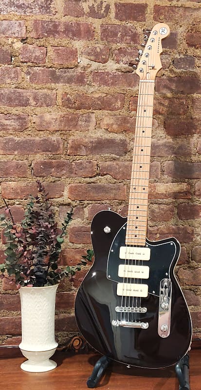 Reverend Charger 390 Russo Exclusive Oxblood | Reverb