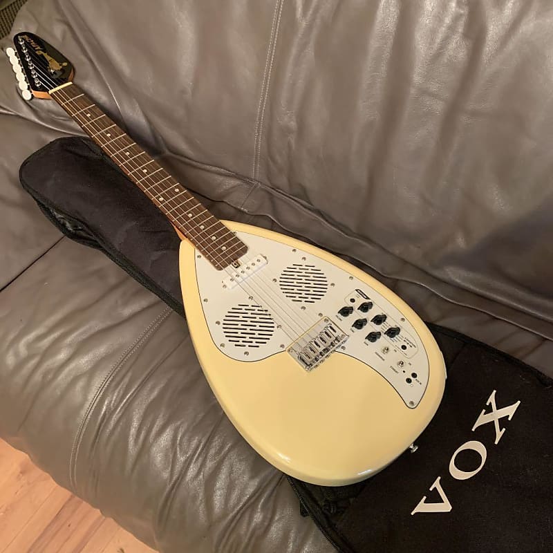 VOX apache-1 Mini Guitar with Built-in Apache Amplifier With | Reverb
