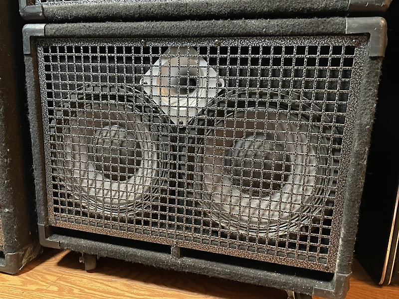 SWR Goliath Jr III 2x10 - 350w / 4 ohm | Reverb Canada