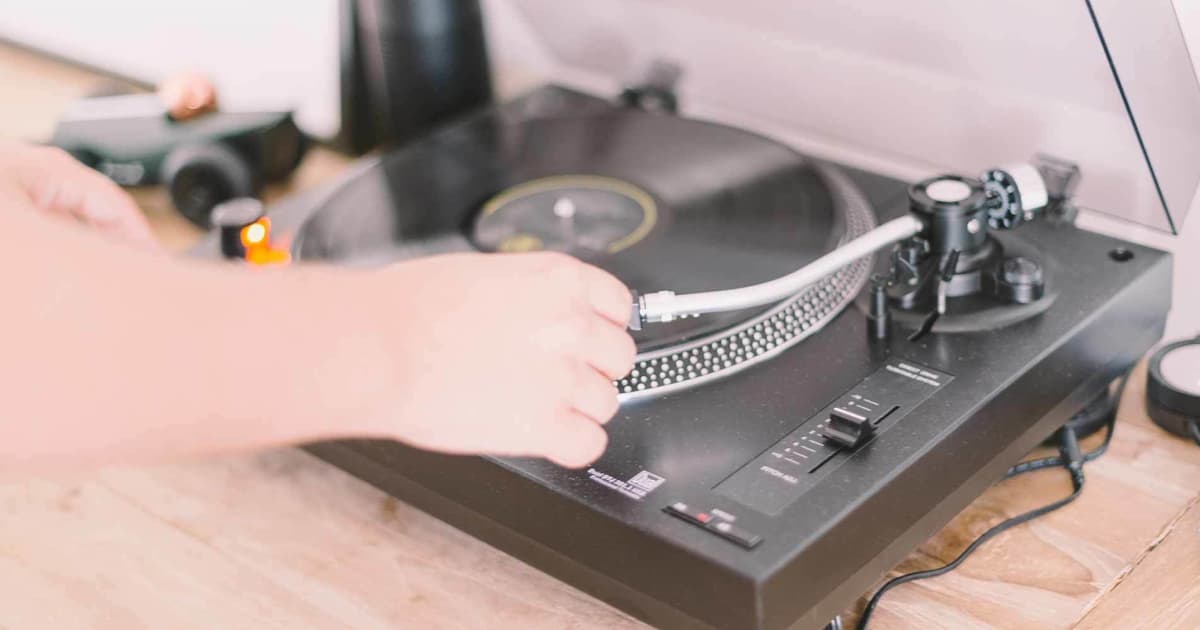 How To Set Up Your Turntable | Reverb News