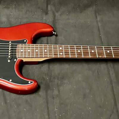 Squier Stratocaster Affinity - Candy apple red metallic | Reverb