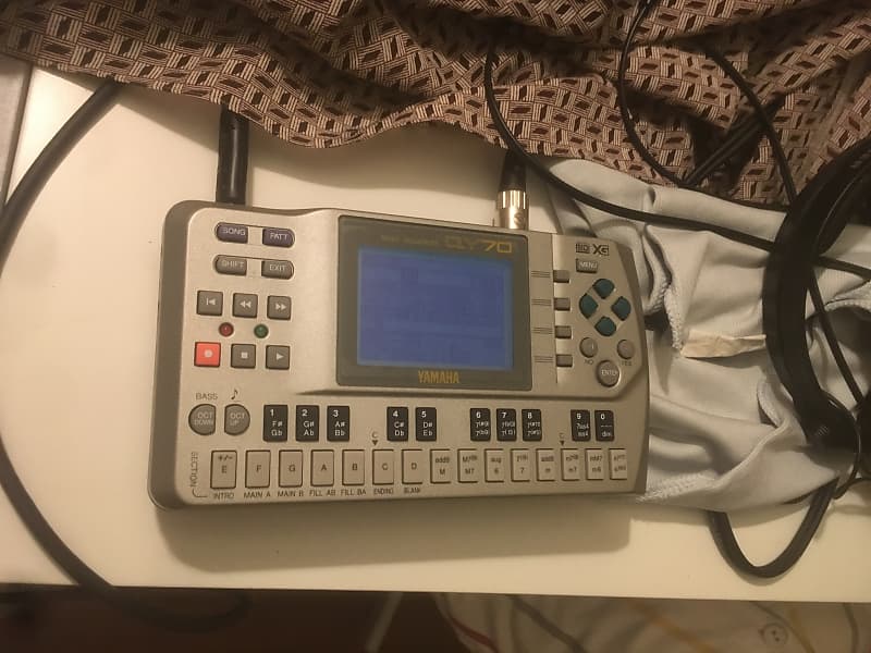 Backlit Yamaha QY70 - Electroluminescent mod | Reverb