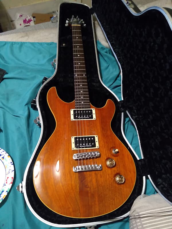 Cort M-520 2000's Glossy | Reverb