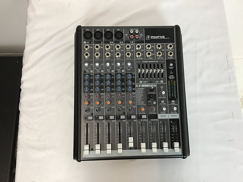 Mackie PRO FX 8 Mixer | Reverb
