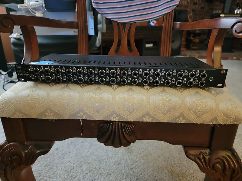 Signal Transport Synth Driver 32- Channel | Reverb