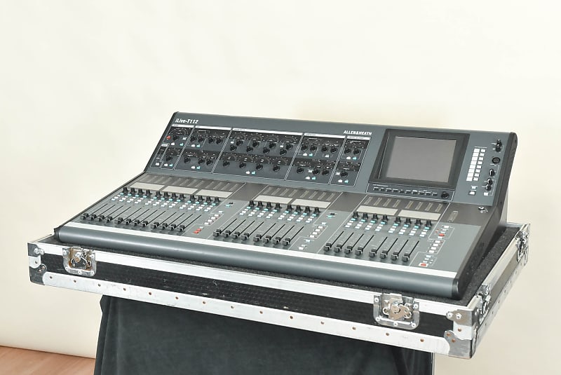 Allen & Heath iLive T112 Digital Mixing Surface with iDR-48 | Reverb