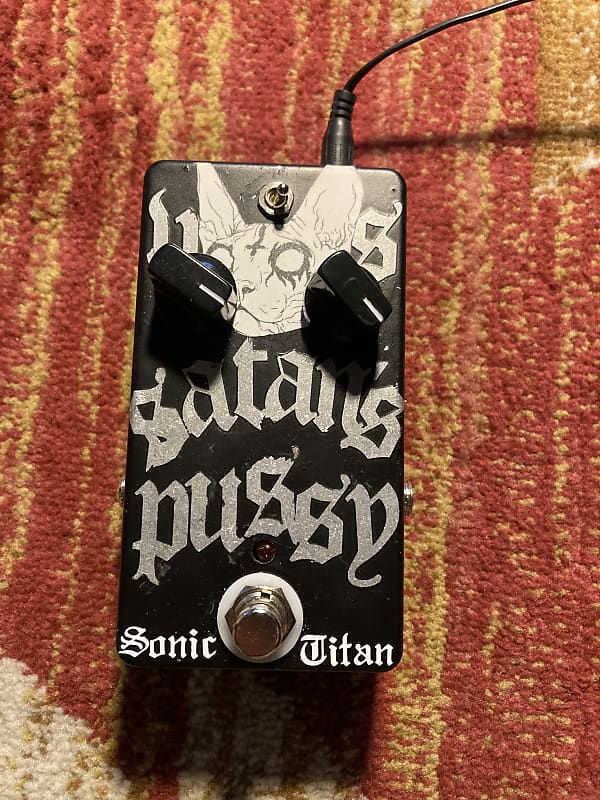 Sonic Titan FX Satan’s P*ssy (Ross Compressor/Sustainer | Reverb
