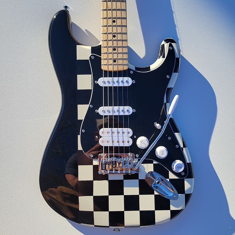 Squier Affinity Stratocaster HSS | Reverb