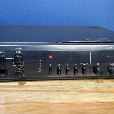 Yamaha DR100 Digital Reverb Half Rack Unit | Reverb