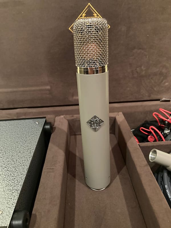 Telefunken C12 Large-diaphragm Tube Condenser Microphone | Reverb