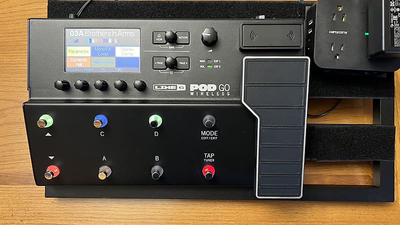 Line 6 POD GO Wireless Multi-Effect and Amp Modeler with | Reverb