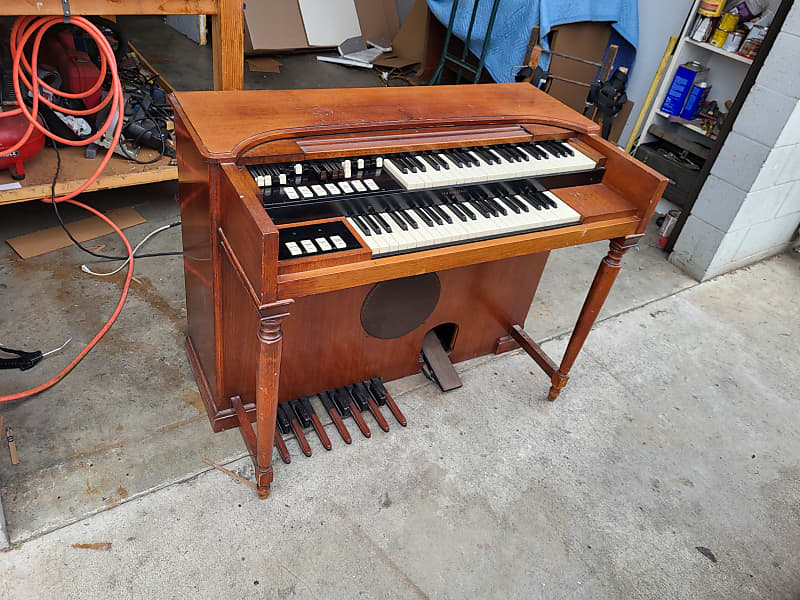 Hammond M3 Organ | Reverb