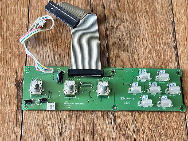 Alesis Micron Q02 Top Panel , Center PCB | Reverb