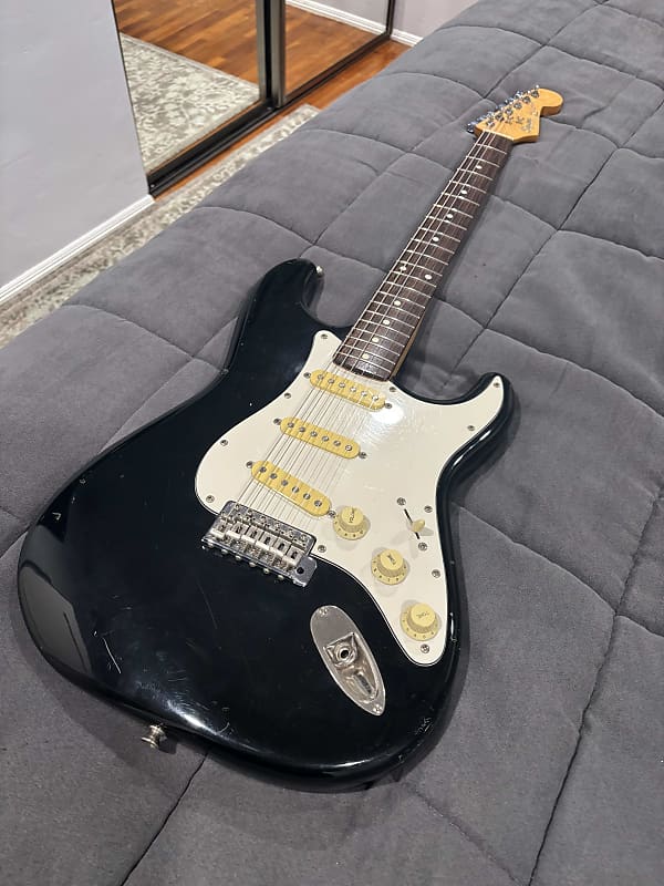 Fender Squier Stratocaster MIJ 1986 - Black | Reverb