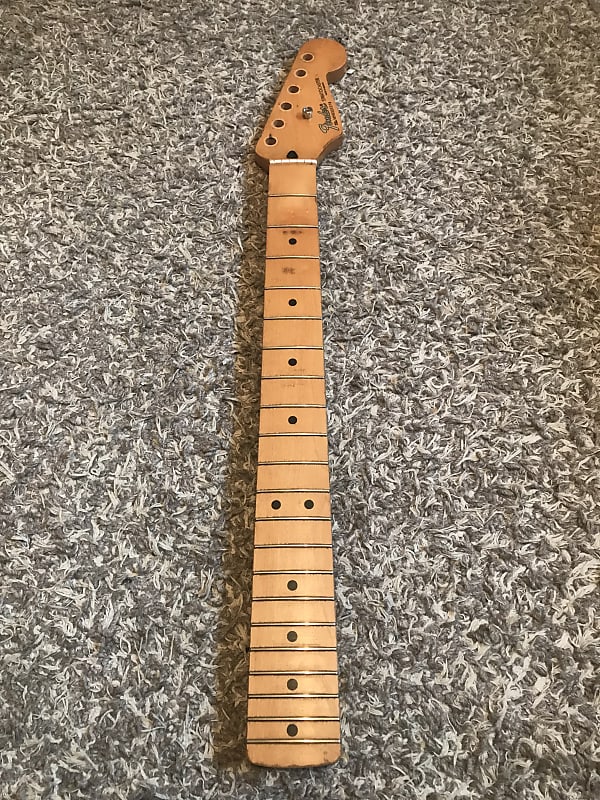 Fender Stratocaster Maple Neck MIM | Reverb