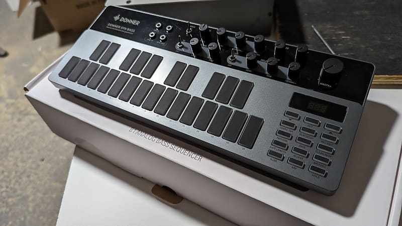 Donner B1 Analog acid bass | Reverb