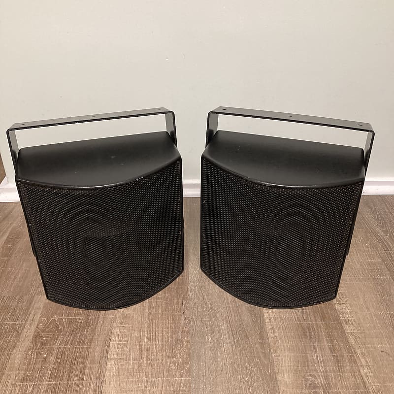 EAW UB22 Full-Range 2-Way Loudspeaker (PAIR) - Eastern | Reverb