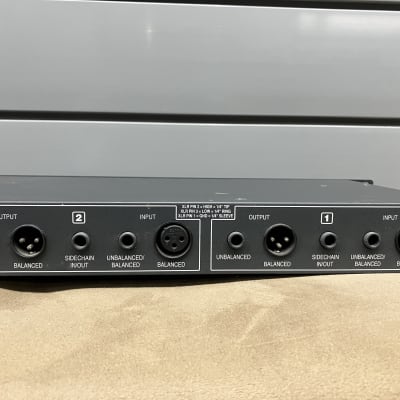 Symetrix 425 dual channel compressor/limiter/expander | Reverb