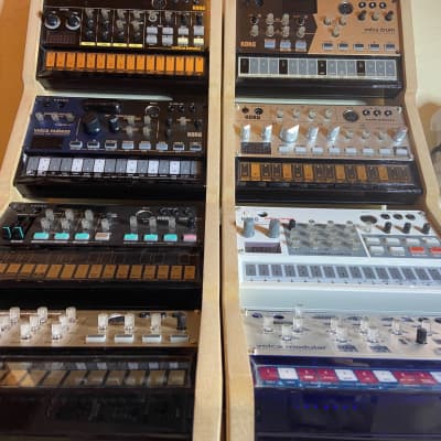 Korg Volca Bundle (8-Piece) [Beats, Nubass, FM, Keys, Drums, | Reverb