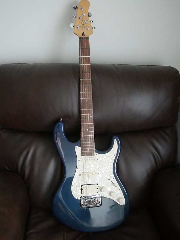 Dean Strat 2002 - Blue Korean | Reverb
