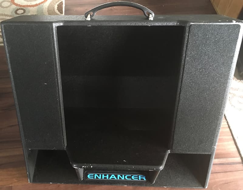 Sound Enhancer E2 - Black | Reverb