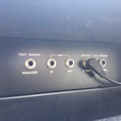 Vintage 1980 Roland Studio Bass 100 (SB100) 1X15 Amplifier | Reverb