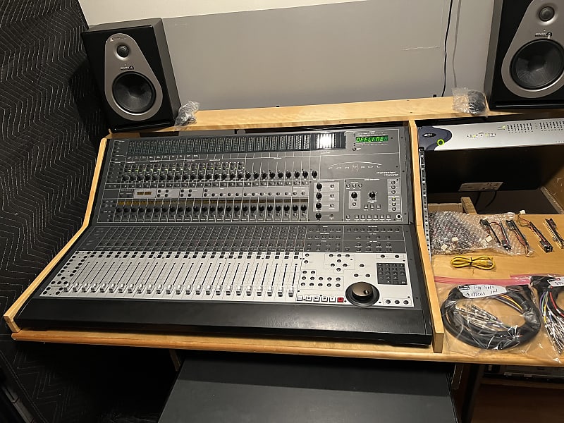 Digidesign Focusrite Control 24 2007 - Dark Gray | Reverb