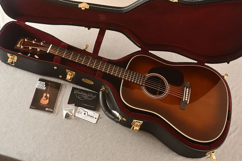 Martin Custom Shop HD 28 Style Adirondack Ambertone #2713261 | Reverb