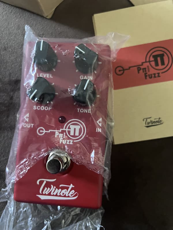 Twin note Pi fuzz 2019 - Matte | Reverb