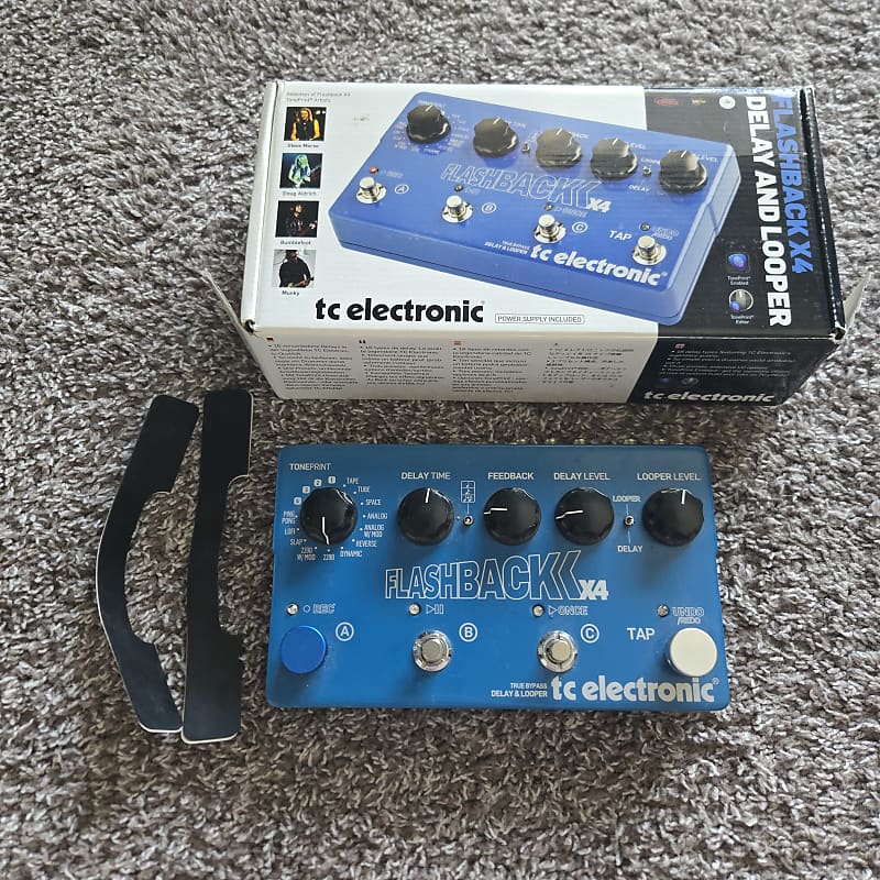 TC Electronic Flashback X4 Delay & Looper 2011 - 2019 - Blue | Reverb