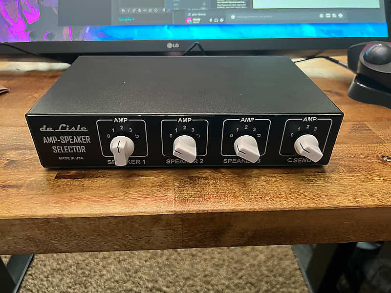 de Lisle de Lisle Amp-Speaker Selector V3 Cabinet Signal | Reverb