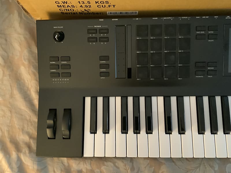 Akai MPC Key 61 Standalone Workstation Synthesizer | Reverb