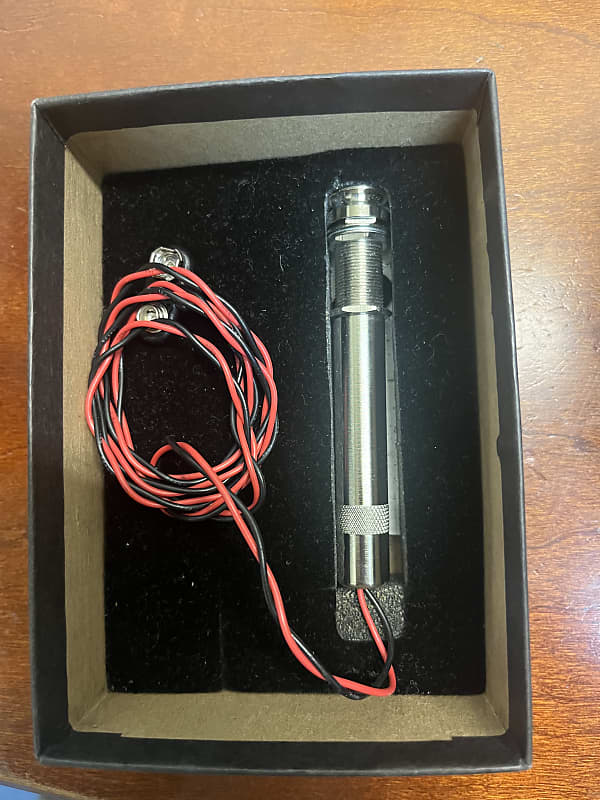 Fishman Powerjack Active Endpin Jack | Reverb