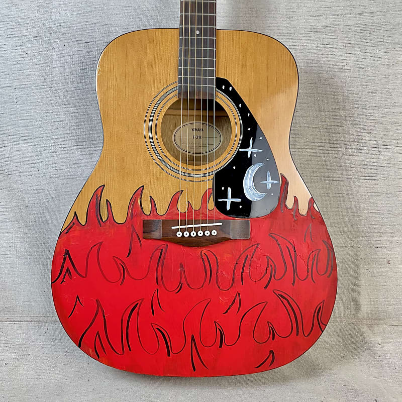 Yamaha F310NT Spruce/Meranti Dreadnought Painted Flames | Reverb UK