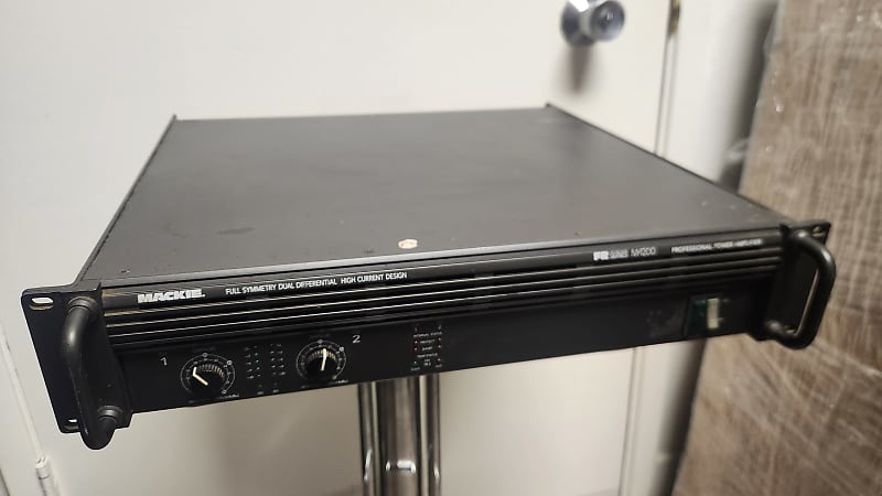 Mackie FR Series M-1200 Power Amplifier Amp M1200 | Reverb