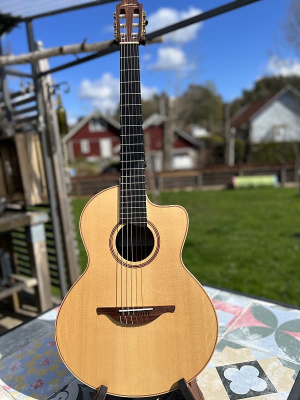 Lowden S32J 2018, upgraderad 2022 | Reverb