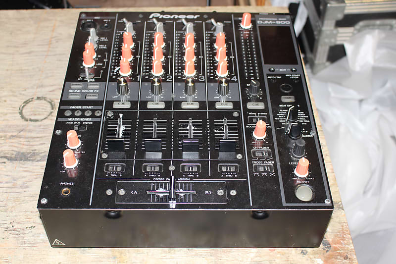 Pioneer DJM-800 | Reverb