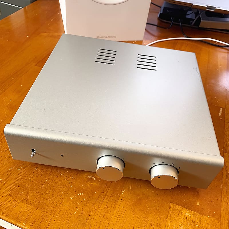 Elekit TU-8500 Tube Preamp with Phono and Line In - USA Tubes | Reverb