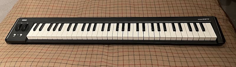 Korg microKEY 61-Key USB MIDI Controller | Reverb