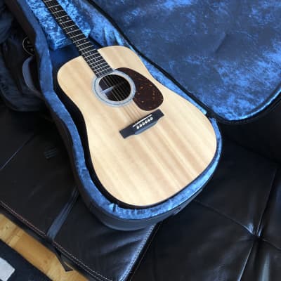 Martin D40 Guitar Sitka Spruce and Indian Rosewood Pre-Owned | Reverb