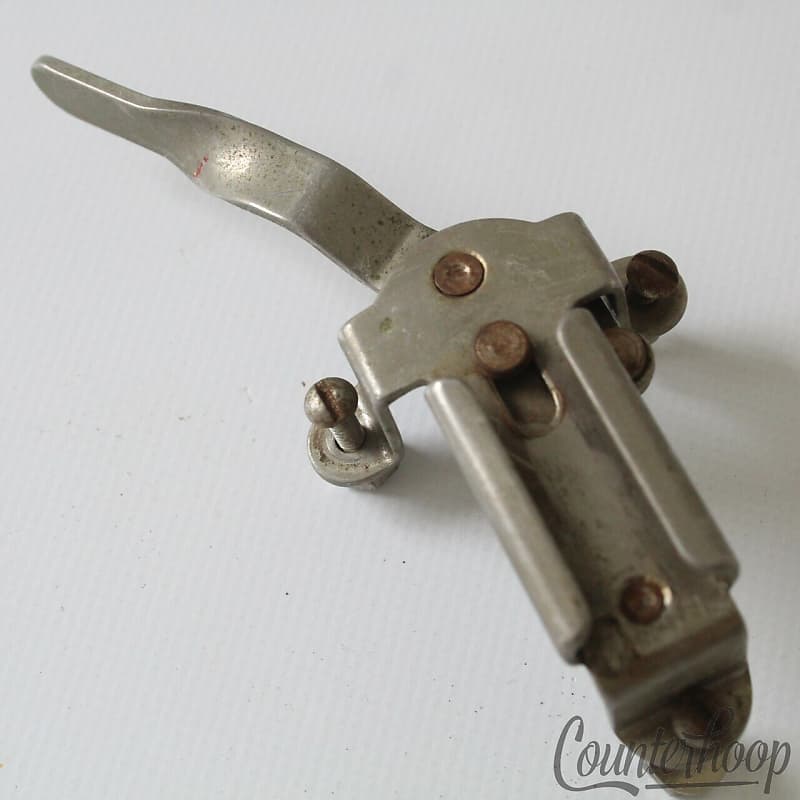 *Ludwig Standard Three Point Strainer Body 3pt Throw-Off | Reverb