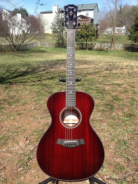 Taylor M522 | Reverb