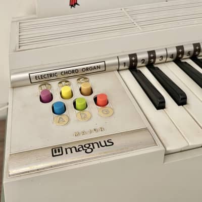 Magnus Chord Organ 1970s | Reverb