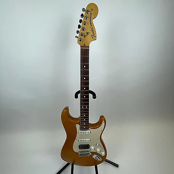 Fender Stratocaster USA Highway One 2006 - Honey Amber | Reverb