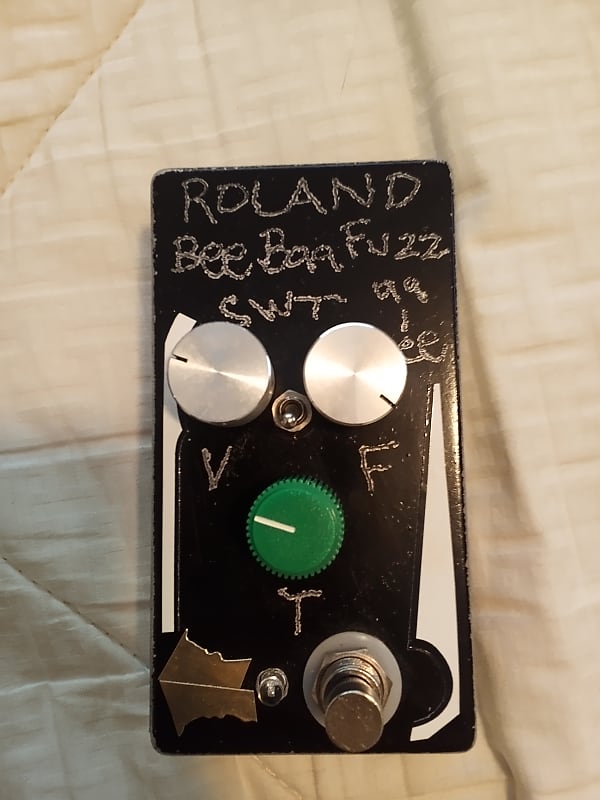 Homemade diy fuzz Roland Bee baa fuzz clone | Reverb