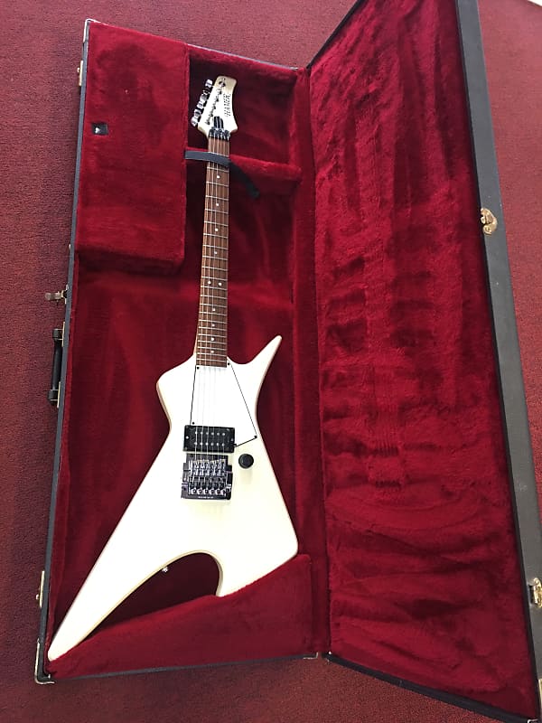 Hamer Scarab 1984 White | Reverb Canada