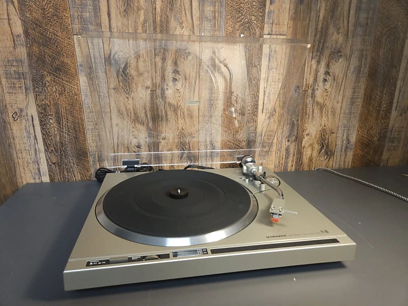 *Fully Serviced* Pioneer PL-100 Belt Drive Turntable | Reverb