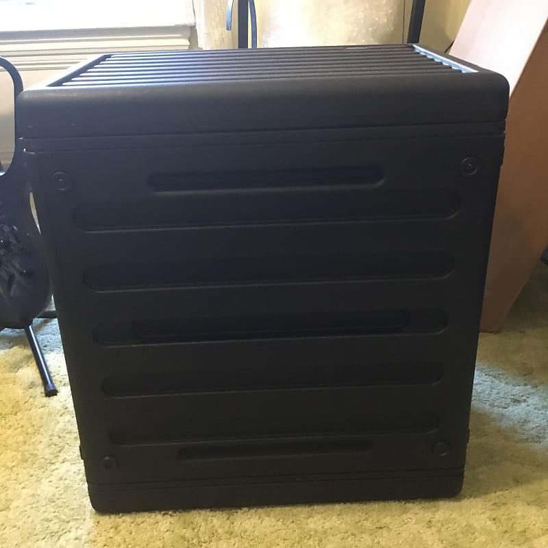 SKB 1SKB-R8U 8RU Roto Rack Case | Reverb